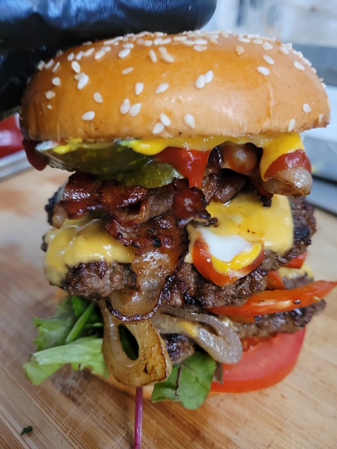 Life stuffed with flavor: The Little Bougie Foodie’s inspiring burger ...